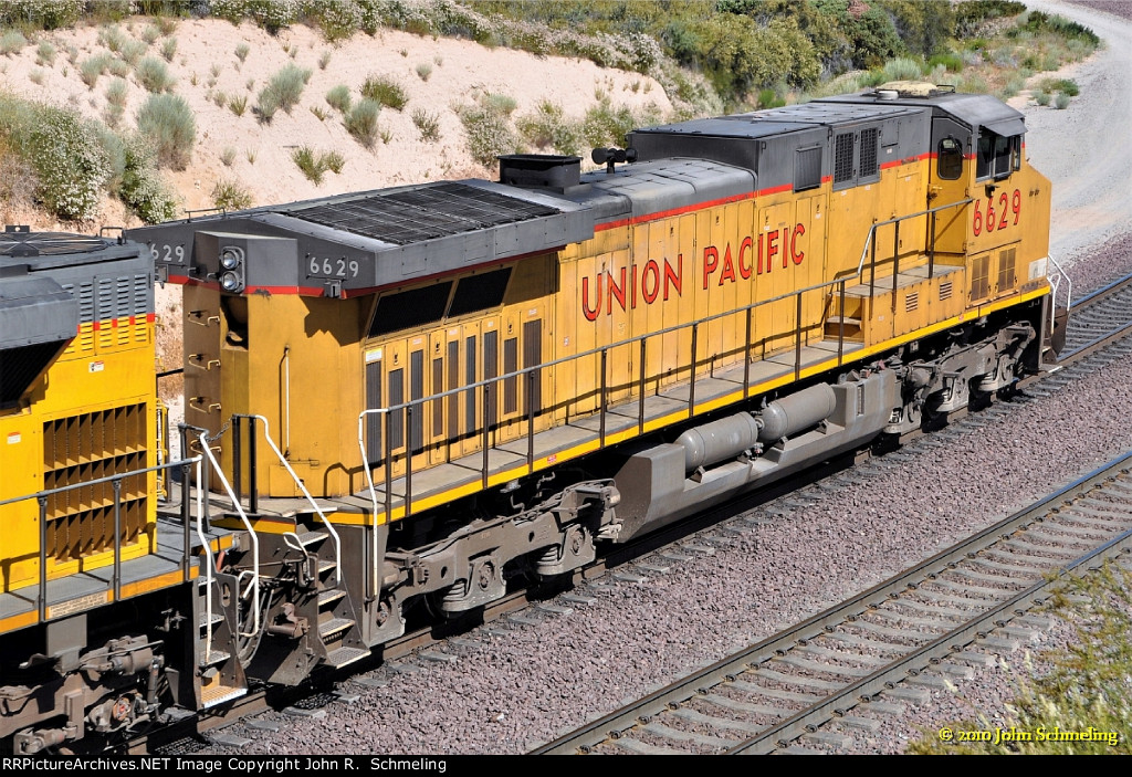 UP 6629 (AC4400CW) at Alray-Cajon Pass CA. 7/6/2010
